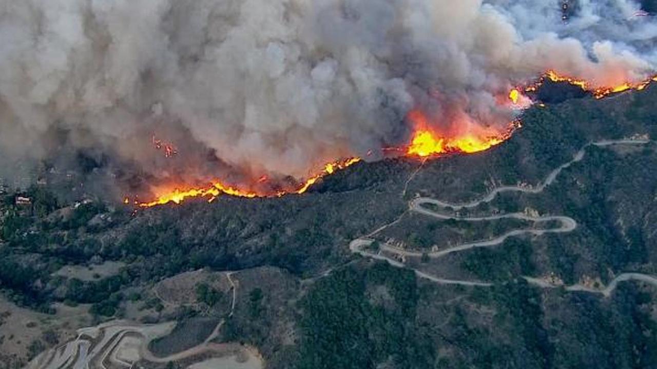 Colby Fire burns in Glendora-Azusa area (photos) | abc7.com