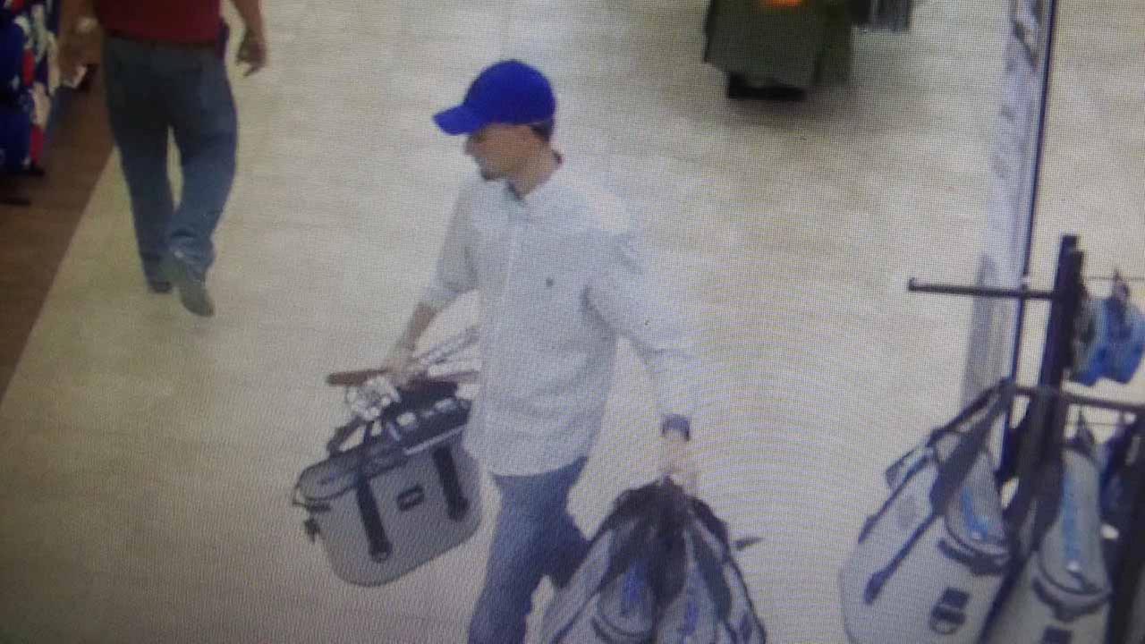 Police searching for man who stole YETI coolers from Buc-ee's | abc13.com Police searching for man who stole YETI coolers from Buc-ee's | abc13.com