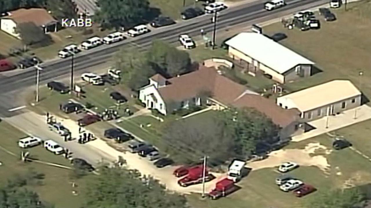 Timeline of church shooting in Sutherland Springs | abc13.com