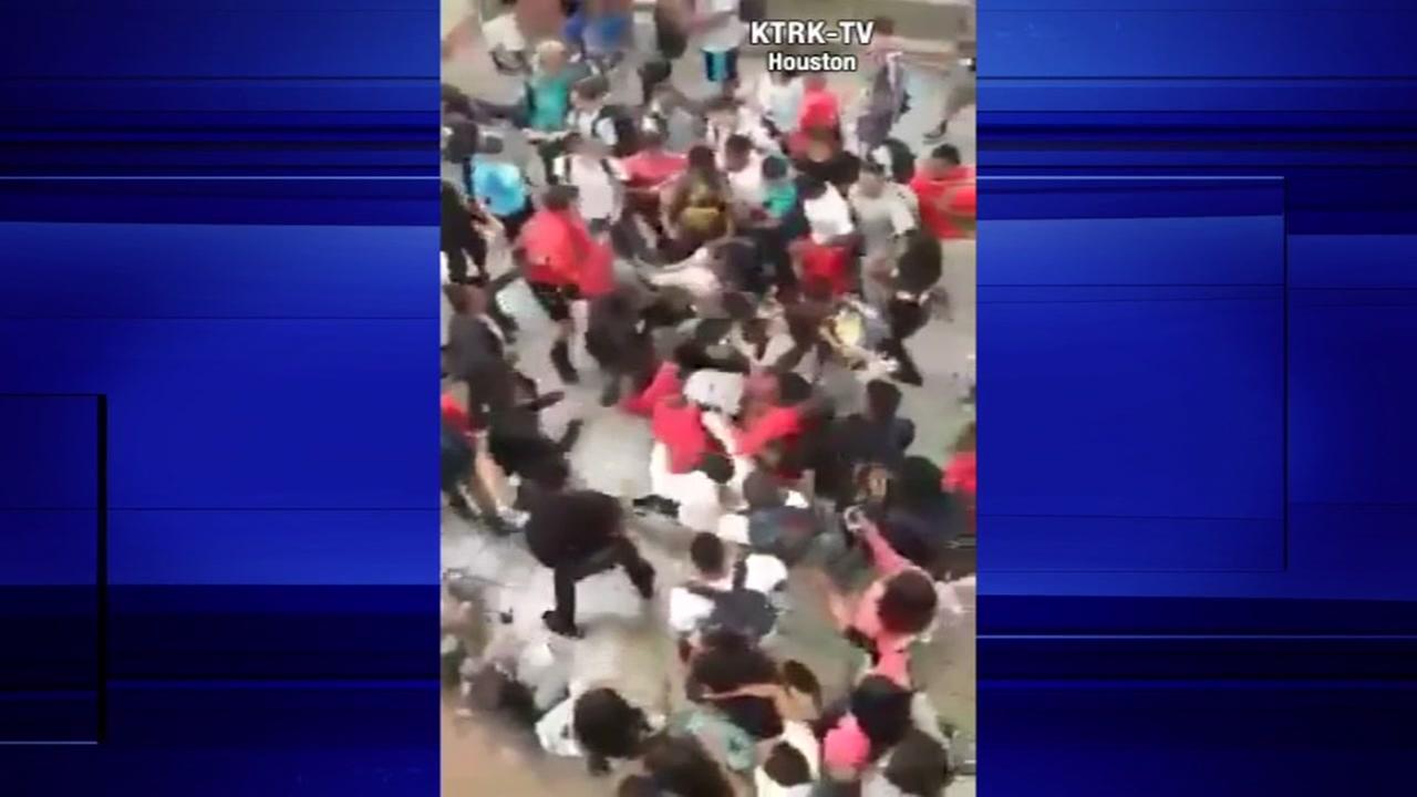 school fight | abc13.com