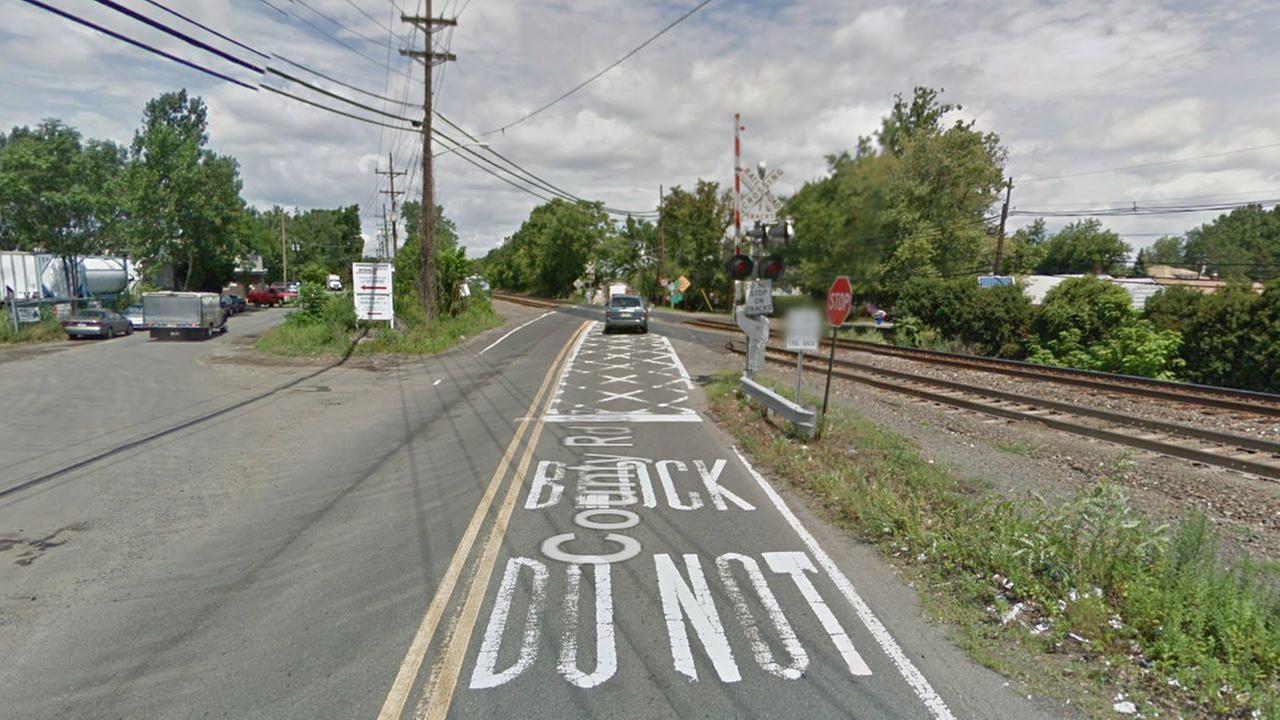 Railroad crossing in Elmwood Park, New Jersey, named among most ... Railroad crossing in Elmwood Park, New Jersey, named among most ...