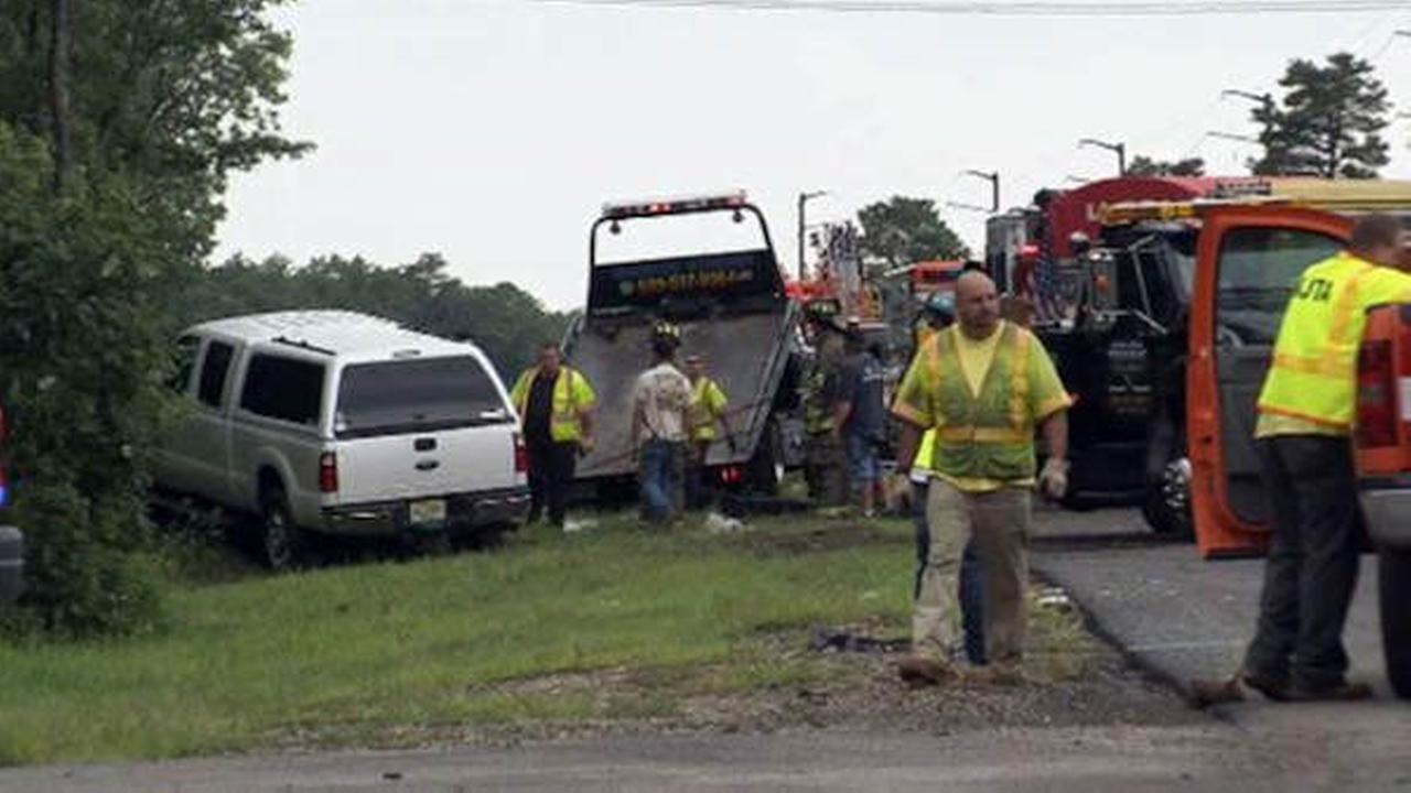 Police Id 2 Victims In Garden State Parkway Crash In Stafford Township