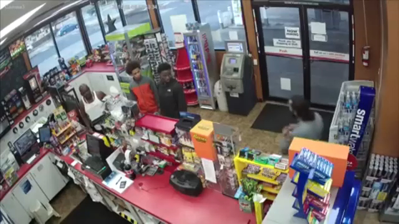 robbery | abc7ny.com