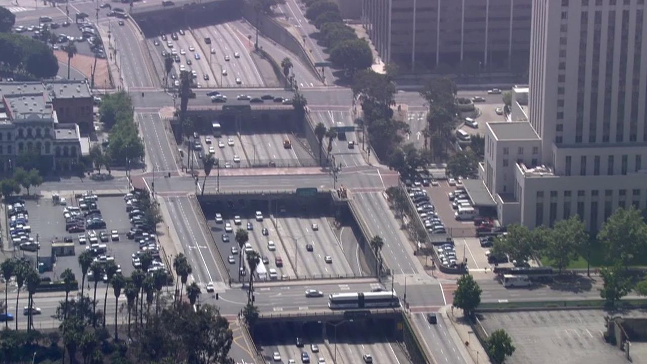 101 Freeway park plan: Los Angeles City Council to seek funding | abc7.com