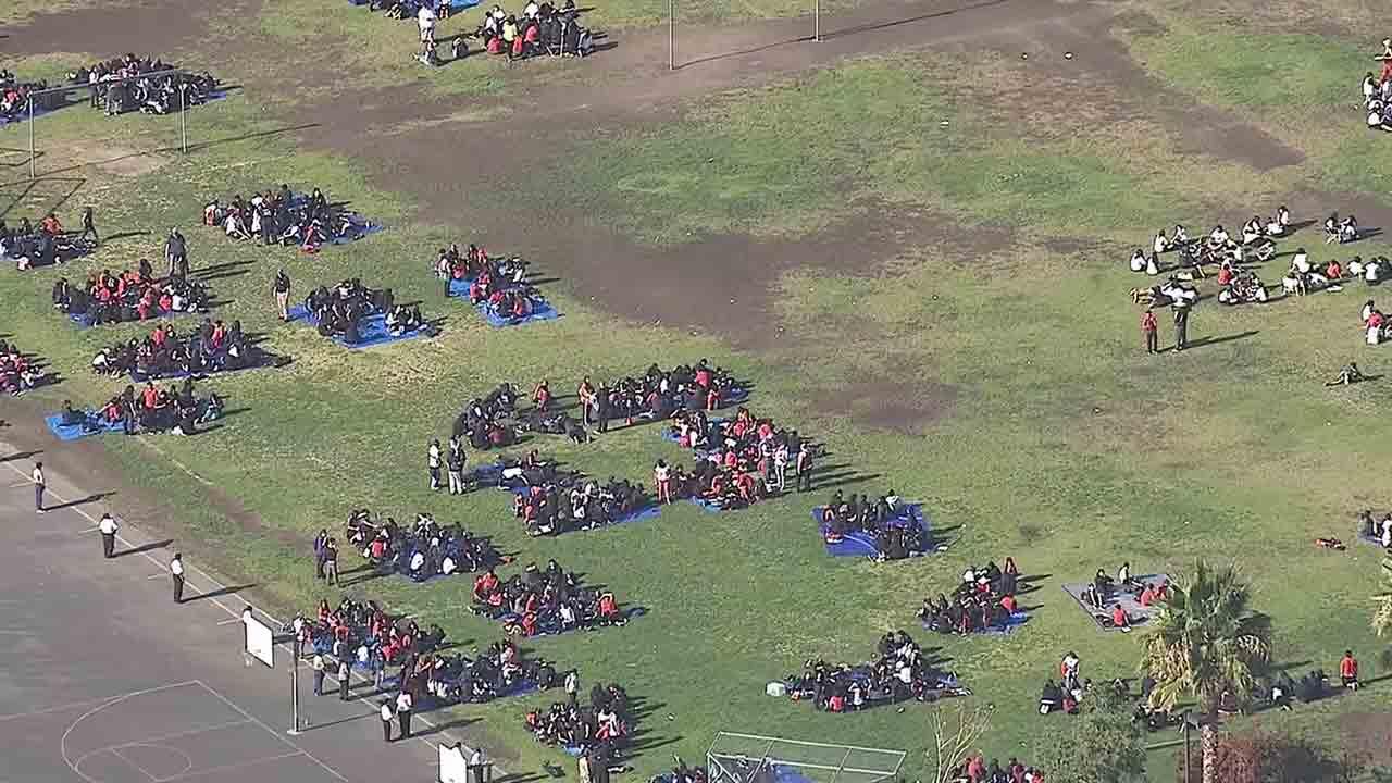 Pacoima Middle School Lockdown Lifted Following Report Of Suspicious pacoima-middle-school-lockdown-lifted-following-report-of-suspicious