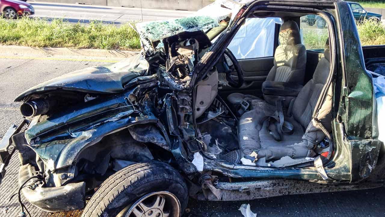 Driver dies after big rig crashes into pickup on exit ramp near ...